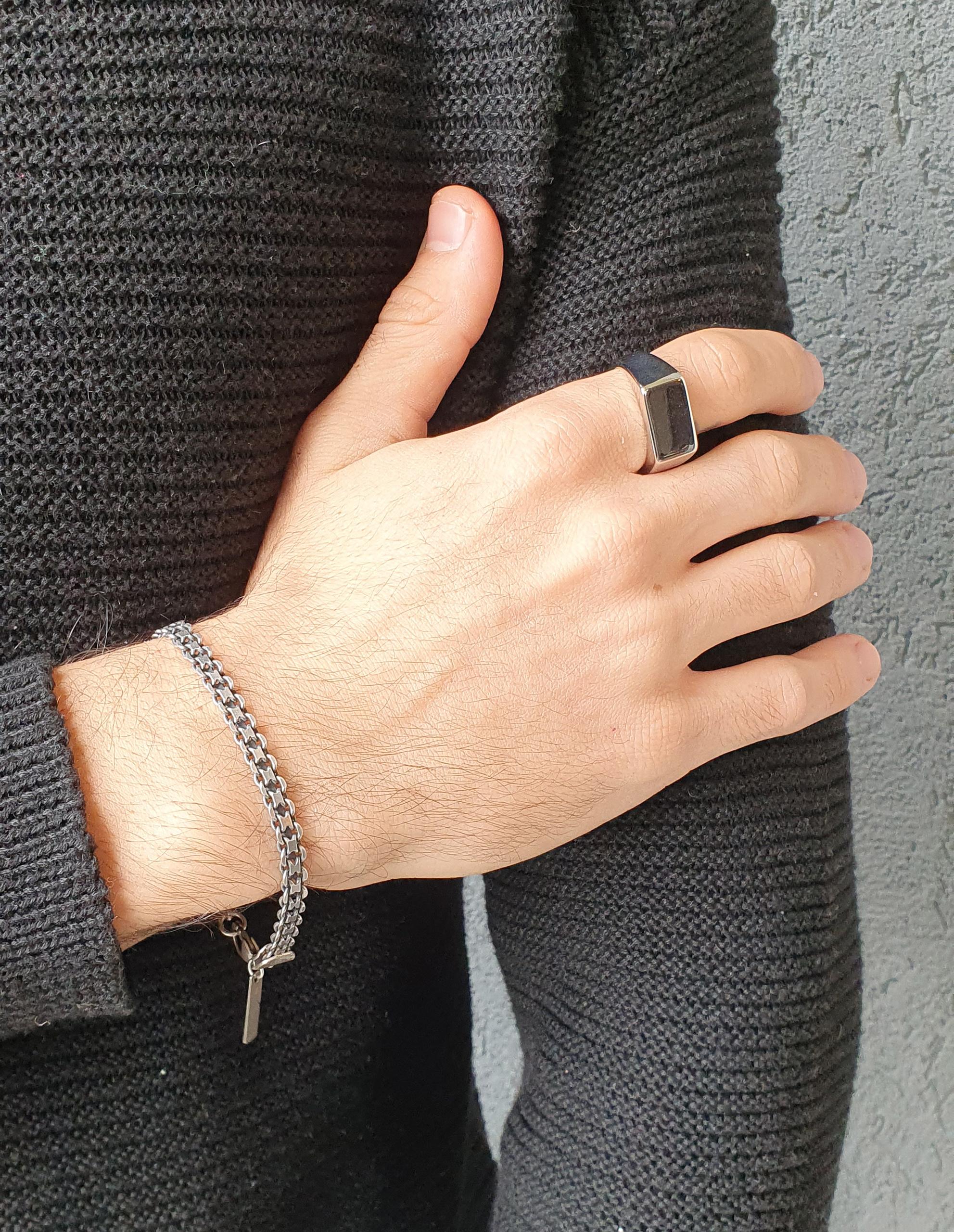 JACOB S – Maya Chen